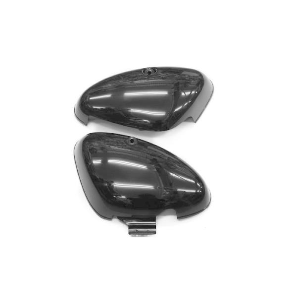 リトルカブ用サイドカバー（ブラック）です。閲覧環境で色の見え方が異なります。必ずカラーコードをご確認の上お求め下さい。こちらの部品はブラック（NH-1）です。※サイドカバー左右セットの価格です※取り付けボルトやナットは含まれておりません※ホ...