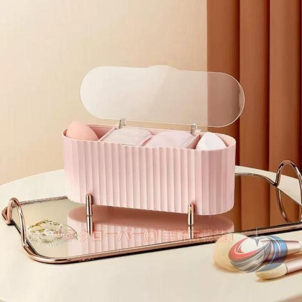 シンプルだけどとっても可愛い♪小物入れとしても使える、コットン＆綿棒ケースです。コスメ用品の収納にオススメです◎4種類からお好きなカラーをお選びください。【サイズについて】画像をご参照ください。【素材について】PP、PS【カラーについて】生...