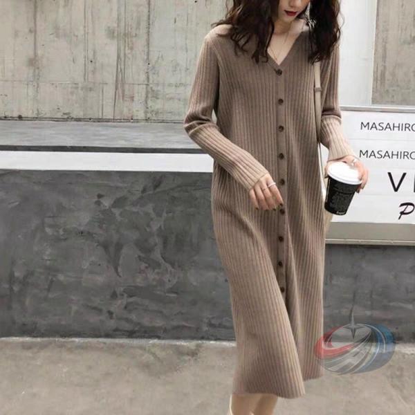 バ ス ト:94   袖    丈:57   着    丈:108   肩    幅:38商品情報妊娠中のマタニティウェアから、産後の授乳服まで長く使えるワンピースシンプルなニットワンピースなので、お仕事やプライベートなどはもちろんお宮参り...