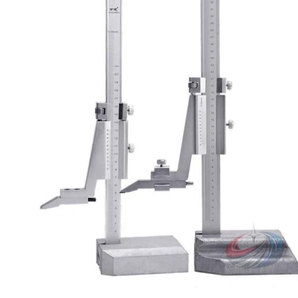 測定範囲は0?300MM、読み取り値は0.02mmです。高品質のカーバイド+炭素鋼クロム製、高硬度、高強度、壊れにくい。バーニアの読み取り値により、目盛りは明確で読みやすく、長寿命です。高精度測定、安定性と信頼性。機械加工測定で広く使用され...