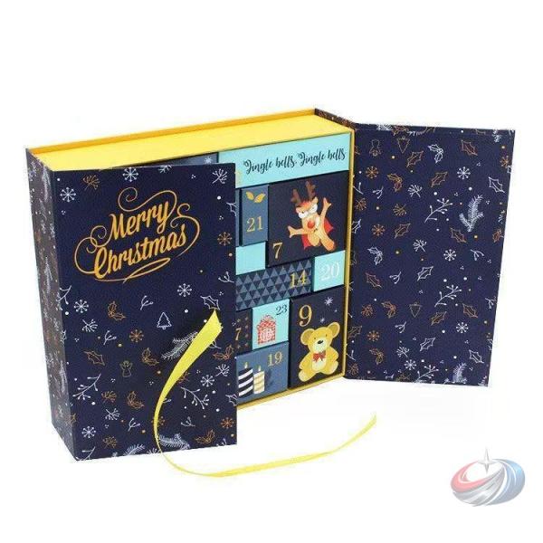サイズ:Ｈ30cm×Ｗ33cm×Ｄ8cmクリスマス限定:クリスマス前の期間をより楽しく過ごすために、12月24日までをカウントダウンしていく中身を自分で詰めるタイプアドベントカレンダーボックス。使用方法:ラッピングボックスにチョコレートなど...