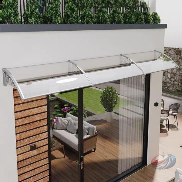 【モダンルック】ニュートラルな色で、これらの日よけはほとんどすべての家や屋外の装飾にマッチします。耐久性のある素材とエレガントなデザインにより、軽量でありながら頑丈な屋外装飾で長年の実用性を実現します。写真の光源やモニターの設定により、商品...