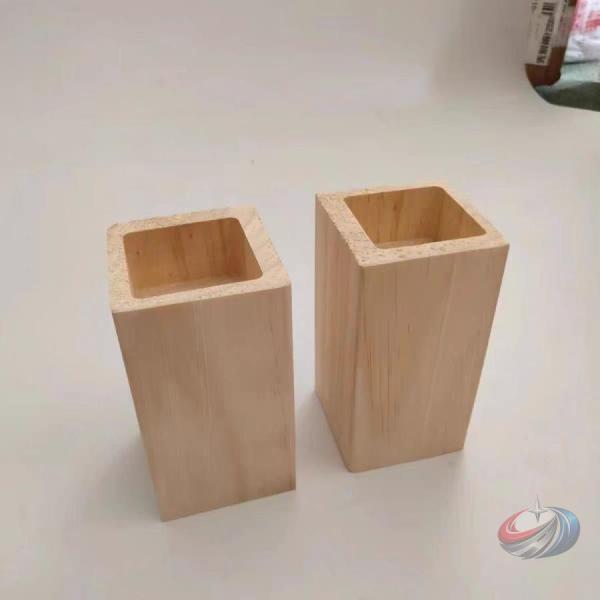 ベッド、ソファ、テーブル、こたつなどの家具の脚をラクラク高さアップする継ぎ脚ナチュラルな印象の木製継ぎ足は、どんなインテリアにも馴染みやすいのも特徴の一つ。家具の高さを上げることでオシャレ且つスタイリッシュに。ロボット掃除機等も活用でお掃除...