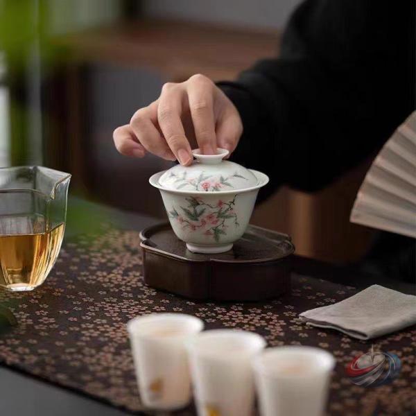 「手描き茶器」中国徳化県産 手描き茶器 「さくら」蓋碗 陶磁器 茶道具 中国茶器 台湾茶器 烏龍茶