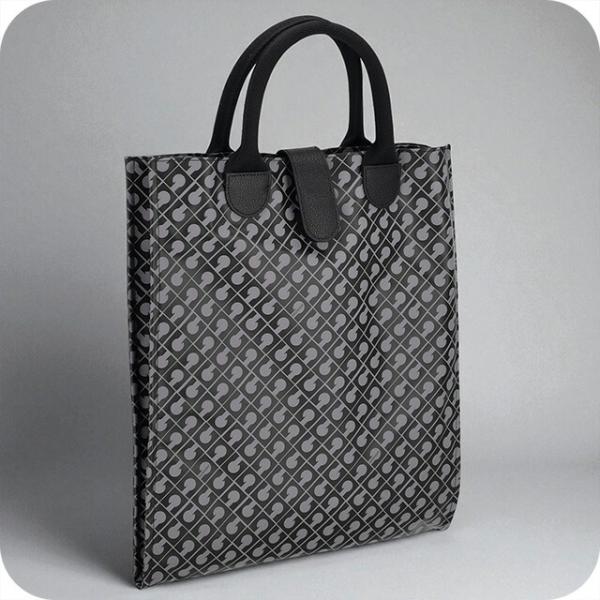 ゲラルディーニ ハンドバッグ レディース ブランド GH0252 GRANI GHERARDINI グラナイト ◆1885年にイタリアのフィレンツェで創業された高級皮革ブランドです。芸術の都で生まれたゲラルディーニは、創業当時からその高い技...