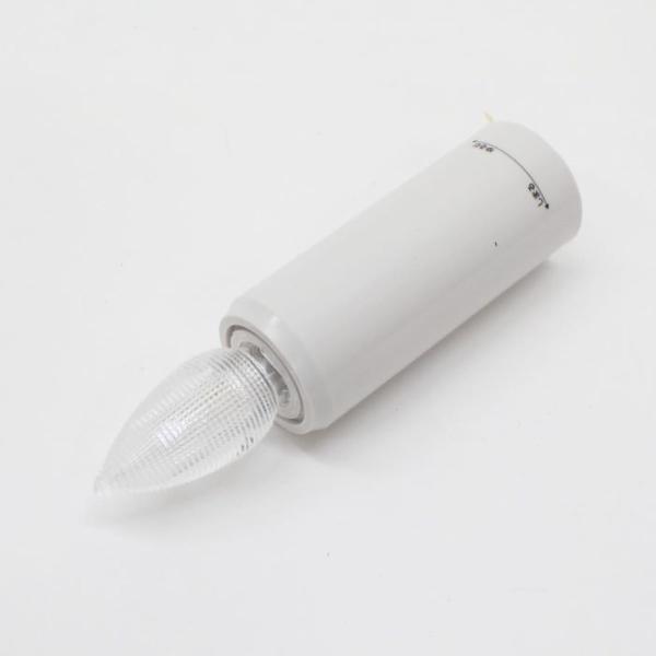 弓張提灯の中に取り付けて、明るく照らします。LEDを使用しておりますので、通常のローソク電池灯より明るいです。販売単位は１本になります。・サイズ ：直径4cm 長さ15,4cm・単3乾電池3本付・素材　：樹脂製・日本製※取り付けには工具が必...