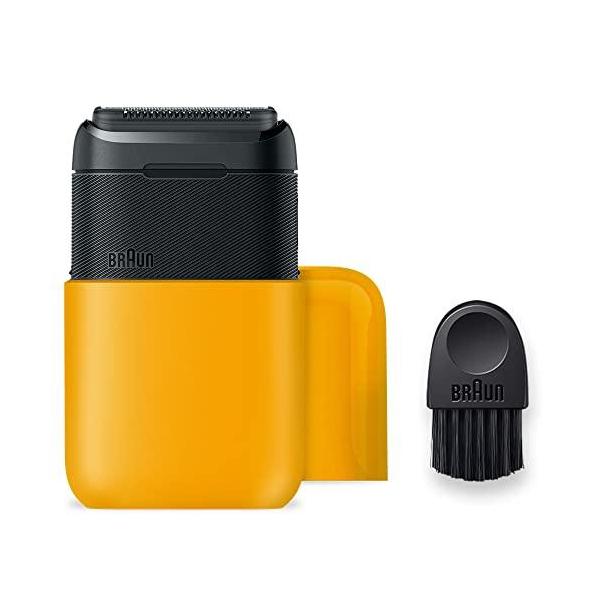 カラー：イエ ロースタイル：【充電式】ブラウン ミニ 【イエロー】浮き沈みする2枚刃が肌に密着。最高峰モデルの網刃を搭載しヒゲをしっかりキャッチ。S字型トリマー刃で剃り残さない。進化した肌に優しいマイクロコーム。 丸みを帯びた形状のマイクロ...