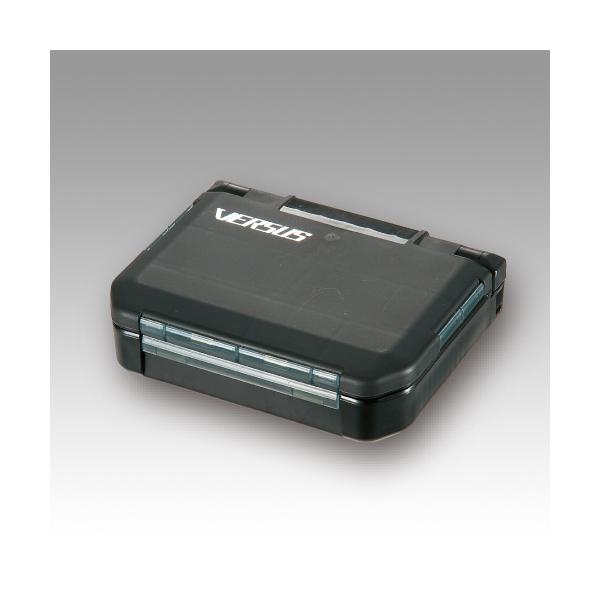 VS-3080、VS-3078に収納可能。バスフィッシングをはじめメバリング・アジング向きで薄底8マスには2インチの小物やスモールジグヘッドが収納でき、マルチスペースには4インチまでのワームやメバル用フロートが収納できる。浅底8マスと深底マ...