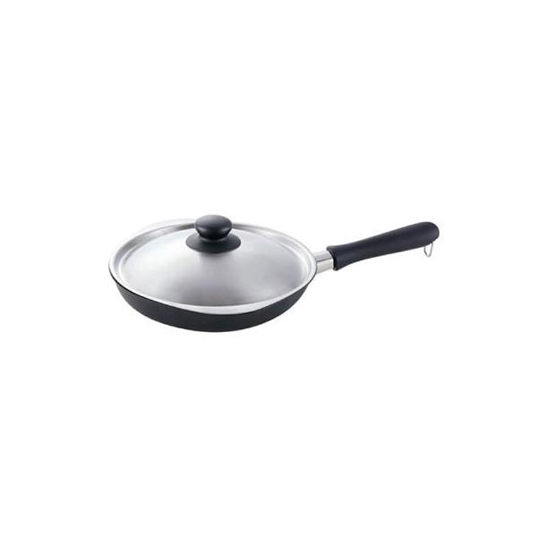 【○鉄の表裏両面に細かな凹凸を浮き立たせたマグマプレート加工!。○油なじみがよい。○凹凸の凸部で接触するので、こげつきやこびりつき軽減。○鉄ならではの耐久性で、強火調理などにも。○油をなじませるお手入れ】 検索キーワード:柳宗理 キッチン用...