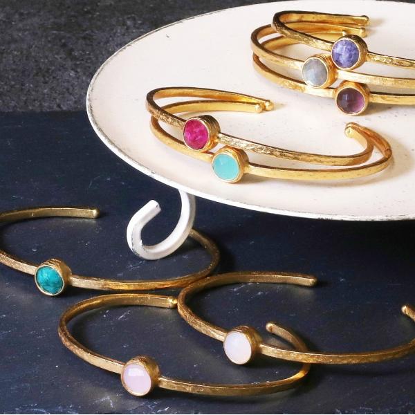 ブランドnanotta （ANTICO / アンティコ シリーズ) アンティーク &amp; ヴィンテージ コレクション商品nanotta アンリファインドカット 天然石 ブレスレット バングル アンティーク ゴールド K22 22金 22...