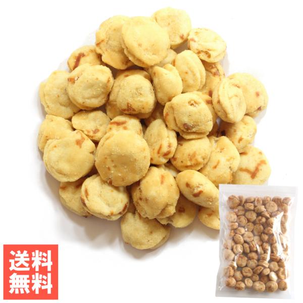 生地に切イカをふんだんに練りこんだ当店自慢の一品です。熱風ロースターで焼き上げ、サクサクの食感に仕上げました。一口食べれば口の中いっぱいにイカの風味が広がります。イカのうまみと塩味のみのシンプルな塩味の味付けが後を引く落花生の豆菓子です。商...