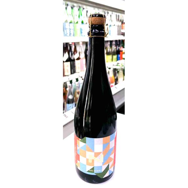 瓶内二次発酵のボトルシリーズ“N BOTTLE CONDITIONED” に新しくラインナップされる「INTEGRAL B」。大瓶の奈良醸造定番セゾン「INTEGRAL」のレシピをベースとしながら、瓶詰時に異なる酵母を入れることで異なる味わ...