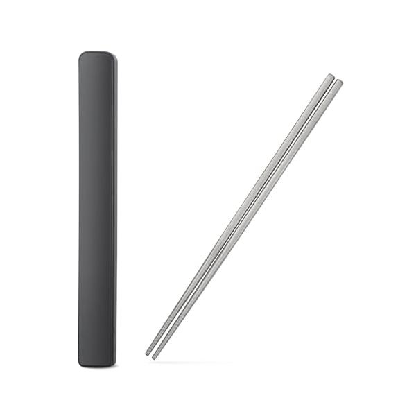 銀灰色/一般/TC-02・Size:一般NumberOfItems:1・超軽量チタン製チタン 箸は食品級純チタンを採用，無塗装で安全性を徹底追求。15g の超軽量設計で長時間使用しても手に負担がかからず，23.5cm の最適長さは大人の日常...