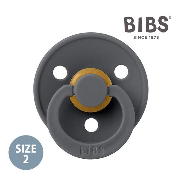 【BIBS おしゃぶり】おっぱいのような柔らかさ天然ゴムのやさしいおしゃぶり1978年にデンマークで誕生し、その品質の高さとデザイン性により40年以上愛されるロングセラーおしゃぶり「BIBS」がついに日本上陸！ママのおっぱいのようなくわえ心...