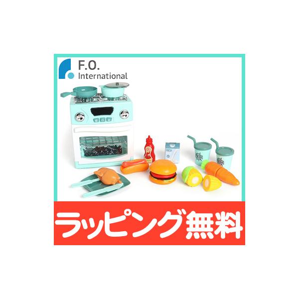 外国のキッチンみたいなおしゃれなオーブンはライト付き。中でチキンがじっくり焼かれる様子が見られます。【セット内容】オーブン、フライパン、鍋、ハンバーガー（パン、ハンバーグ、トマト、レタスに分かれる)ケチャップ、ジュース×2、お皿、フォーク、...