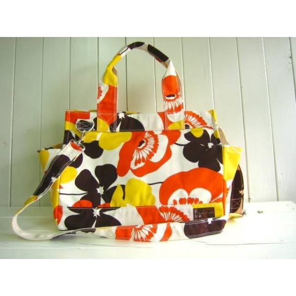 Ehako(エハコ) トートバッグ イエローフラワー ショルダーつきナチュラルリビングはあすつくに対応しています。●送料無料●代引き手数料 無料●翌日お届け　平日15時・日祝14時までのご注文は翌日お届け　(対象地域：甲信越 北陸 関東 東...