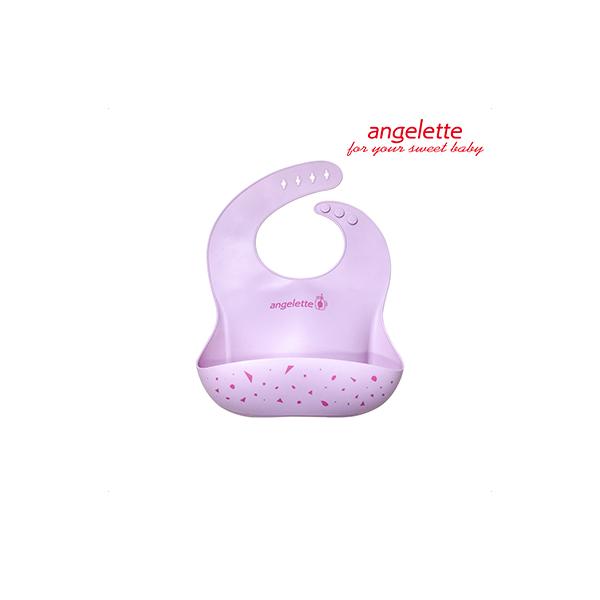 まるでジュースバーに置いてあるような、フルーツジュースやシェイクみたい！ポップでおいしそうなジューシーカラーのシリコンビブ。ベーシックなデザインと豊富なカラーバリエーションでどんなシーンやお洋服にもぴったり。飽きずに長く使えるデザインで、シ...