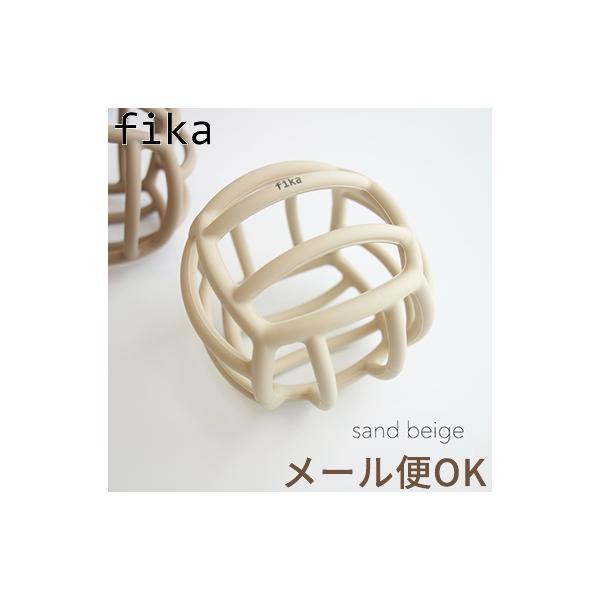 ■fikaの商品について■fika(フィーカ)の商品は保育士ママ監修。保育士だからこそわかるママの気持ちに寄り添った商品作りをしています。シリコンは赤ちゃんのお口に直接入るものですので、BPAフリー、フタル酸エステル等の環境ホルモンを含まな...