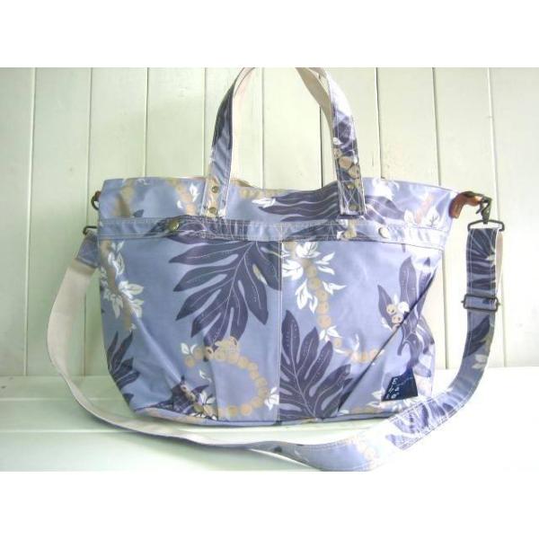 Ehako(エハコ) マザーズトートバッグ レトロハワイアンブルー(ビニールコーティング)ナチュラルリビングはあすつくに対応しています。●送料無料●代引き手数料 無料●翌日お届け　平日15時・日祝14時までのご注文は翌日お届け　(対象地域：...