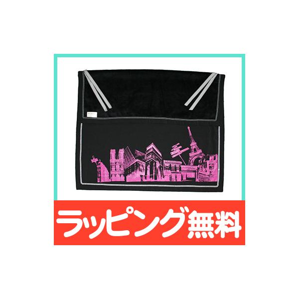 雨や風、水しぶきもしっかりガードしてくれる「ウービーグラフィック」抱っこ紐用のケープや、ベビーカーでのひざかけなど、色々な場面でお使い頂けます。 オシャレなリボンでベビーカーやカーシート、キャリアなどに簡単に装着できるので、お出かけのお供に...