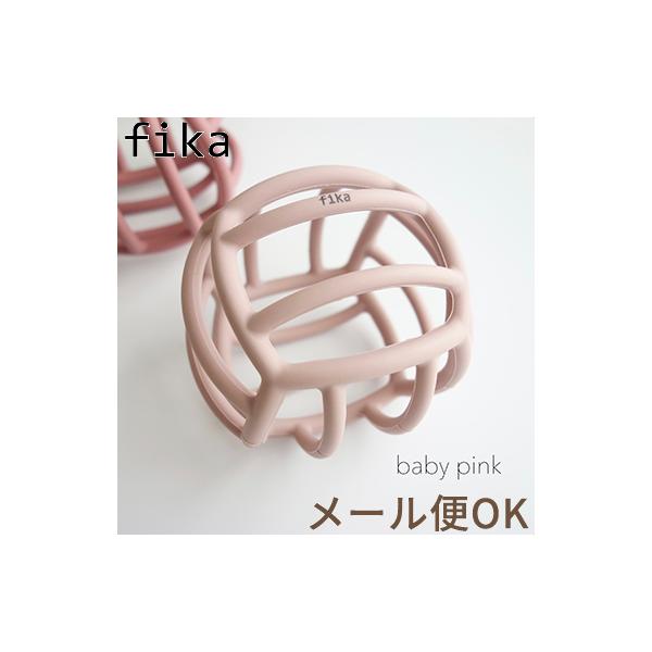 ■fikaの商品について■fika(フィーカ)の商品は保育士ママ監修。保育士だからこそわかるママの気持ちに寄り添った商品作りをしています。シリコンは赤ちゃんのお口に直接入るものですので、BPAフリー、フタル酸エステル等の環境ホルモンを含まな...