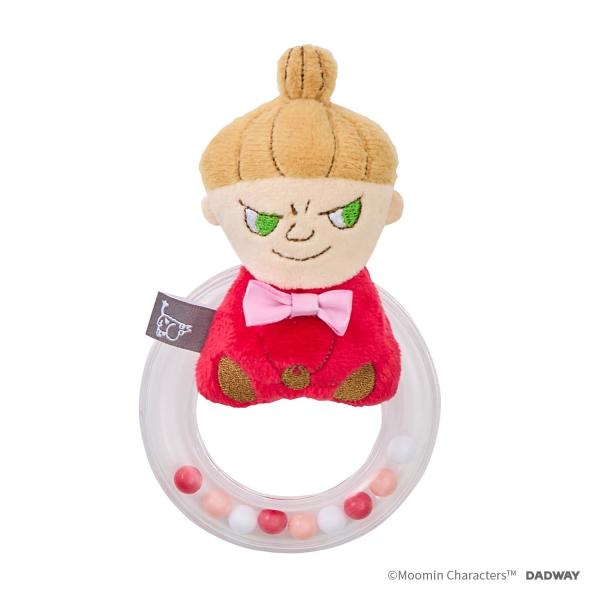 【リングラトル】小さな手でも持ちやすく、握りやすいラトル。カラフルなビーズが軽やかに動いて、赤ちゃんの興味を引きます♪カラカラと楽しい音を奏でるのもポイントです。ムーミンのパーツはふわふわなさわり心地で、出産祝いにもぴったりです。■対象年齢...