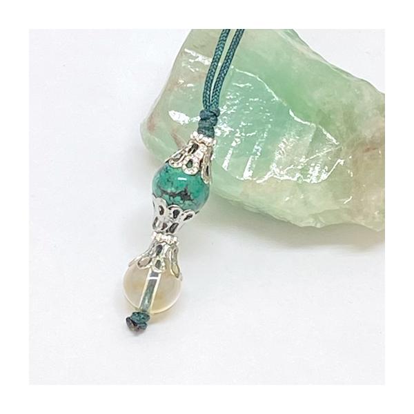 ★商品紹介★こちらのストラップは2種類の天然石を使い、願い事に特化して作りましたストラップです。石と石の間にはメタルパーツを使い、華やかに仕上げました。携帯に付けたり、ポーチなどに付けたり、自由にお使い下さい。★願い事ストラップ（お守り・子...