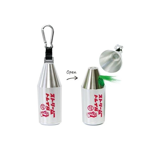 【商品概要】数量限定。月刊ムー× STREAM TRAIL「ストリー"ムー"トレイル 」の携帯灰皿・ガム・タブレット入れとして使えるケースです。TROPIDE (トロピード) Lはマグネットによるワンタッチ開閉が可能なカラビナ付きアシュトレ...