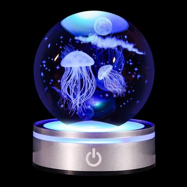【商品名】　3Ｄ クリスタル ボールクラゲ LEDライト 多色変更 かわいい 置物 おしゃれ 癒し グッズ 雰囲気誕生日 プレゼント ナイトライト 透明 【商品説明】　・?N???X?^???{?[???F????K9?N???X?^?? ...