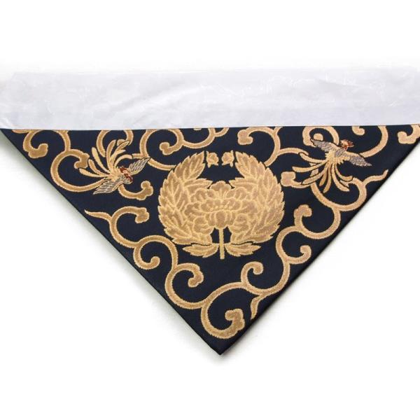 【商品名】　仏壇 打ち敷き （内敷き） 三角 高級金襴布利用 打敷き 東 西 本願寺派 大谷派 浄土真宗 家紋 (幅29cm（50代）, お東（大谷派） 【商品説明】　・?x?R????????_????B???{??・??y?^?@???...