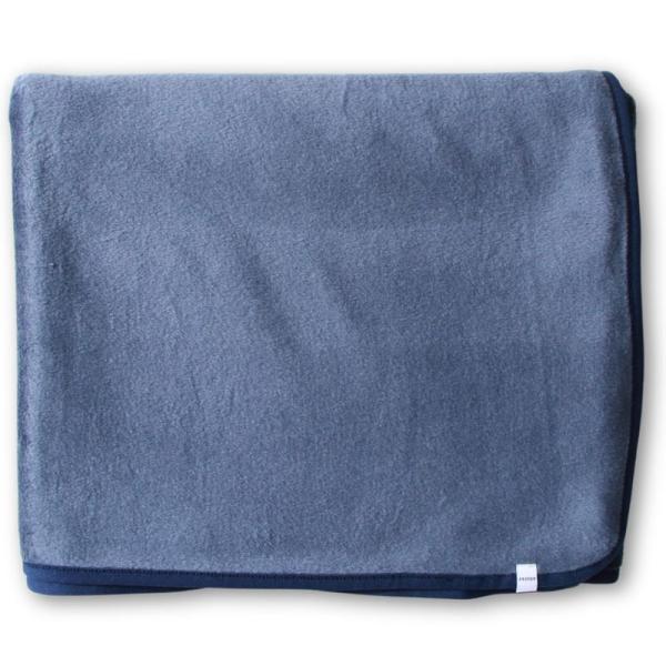 【商品名】　SASURA リバーシブル ブランケット ベロア 爆暖 日本製 収納袋付き 大きめ 機内 飛行機 通年 旅行 ひざ掛け 【商品説明】　・?K?x??X?g???b?`????????A????????u?????P?b?g???...