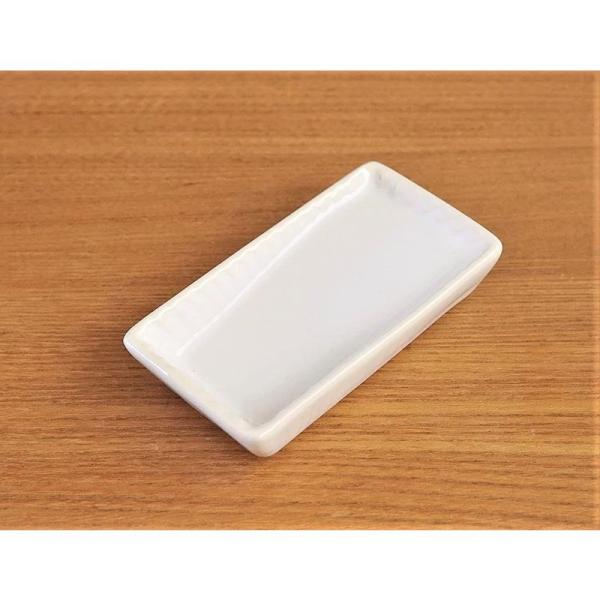 【商品名】　皿 小皿 醤油皿窯変しのぎ しょうゆ皿 しょうゆの付けすぎが防げます ななめ醤油皿 斜め 醤油 しょうゆ お皿 お刺身 Levarage 【商品説明】　・?T?C?Y?F?? 110mm?~53mm?~20mm・?u????M?...