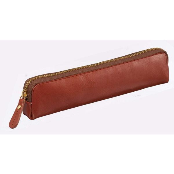 【商品名】　レイメイ藤井 ペンケース 筆箱 ブルームズベリー レザーペンケース 革 ブラウン NF2803C 【商品説明】　 【サイズ】　高さ : 3.00 cm　横幅 : 5.40 cm　奥行 : 23.60 cm　重量 : 40.0 g...