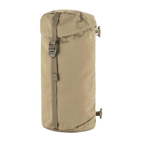 ■サイズ:4L ■カラー:Clay ■ジャンル:バッグ・リュック/バッグアクセサリー・パーツ/その他バッグ(かばん)関連パーツ ■メーカー: FJALL RAVEN(フェールラーベン) 【特集区分】●敬老の日おすすめアイテム●【山食行路】登...