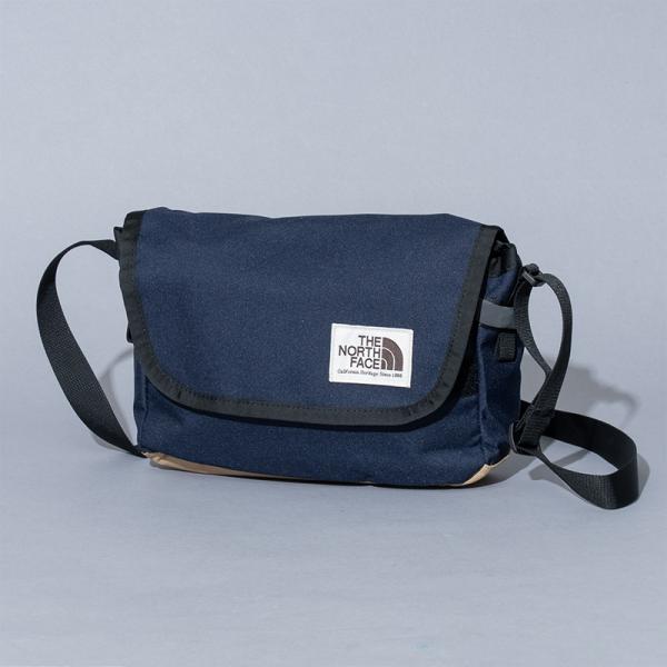 ■サイズ:3L ■カラー:アーバンネイビー(UN) ■ジャンル:ジュニア/キッズ/ベビー/アウトドアリュック・バッグ(キッズ)/トート・ショルダーバッグ(キッズ) ■メーカー: THE NORTH FACE(ザ・ノース・フェイス) 【商品カ...