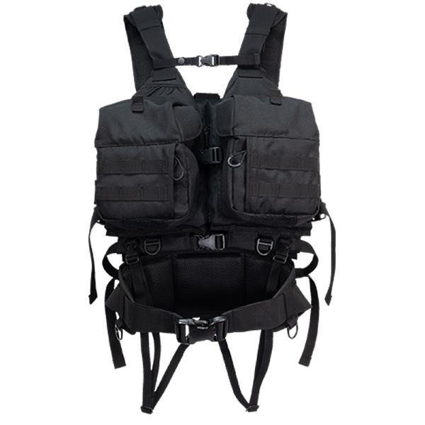 【発売日：2026年07月30日】■カラー:ブラック ■ジャンル:ウェーダー・ウェーディングシューズ/フローティングベスト(ゲームベスト)/タックル収納付き ■メーカー: ジャッカル(JACKALL) 【商品カテゴリ】■カラー:●ブラック系...