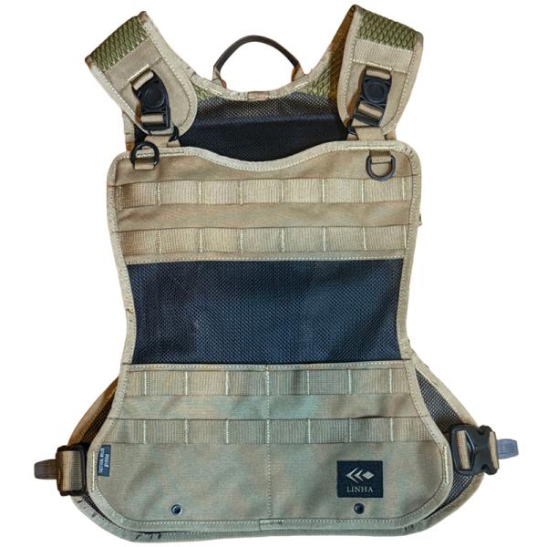 ■サイズ:10L ■カラー:KHAKI ■ジャンル:タックルボックス・収納/タックルバッグ/ベスト型 ■メーカー: LINHA(リーニア) 【商品カテゴリ】■カラー:●グリーン系(t170) ○関連ワード:釣り具 釣具 つり具 持ち運び 収...