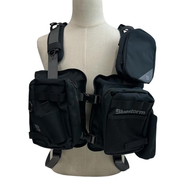 【発売日：2026年05月30日】■サイズ:フリー ■カラー:Lava Black ■ジャンル:ウェーダー・ウェーディングシューズ/フローティングベスト(ゲームベスト)/タックル収納付き ■メーカー: ブルーストーム(BLUESTORM) ...