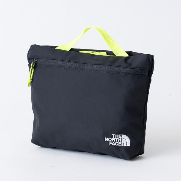 ■サイズ:ONE SIZE ■カラー:ブラック(K) ■ジャンル:バッグ・リュック/ウォレット・ポーチ/ポーチ ■メーカー: THE NORTH FACE(ザ・ノース・フェイス) 【商品カテゴリ】■カラー:●ブラック系(t166)【商品カテ...