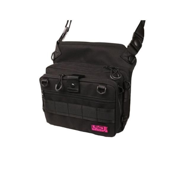 【発売日：2026年06月15日】■カラー:ネオブラック (ピンクスクイッドロゴ) ■ジャンル:タックルボックス・収納/タックルバッグ/ウエストバッグ型 ■メーカー: LSD(エルエスディーデザインズ) 【特集区分】●フィッシング2026新...