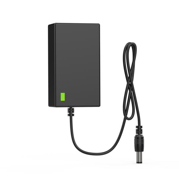 NANWEIとNAWIN バッテリー専用充電器−改良版過熱保護、ショット防止、過充電防止