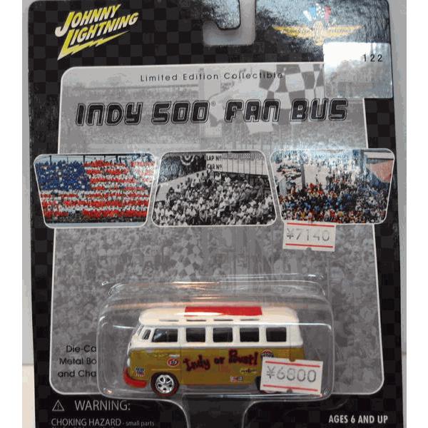 ジョニーライトニング限定『INDY500 FAN VW BUS』LIMITED EDITION COLLECTIBLE1/64th scale DIE CAST METAL BODY AND CHASSIS年月経過によりほんの少々パッケージ...