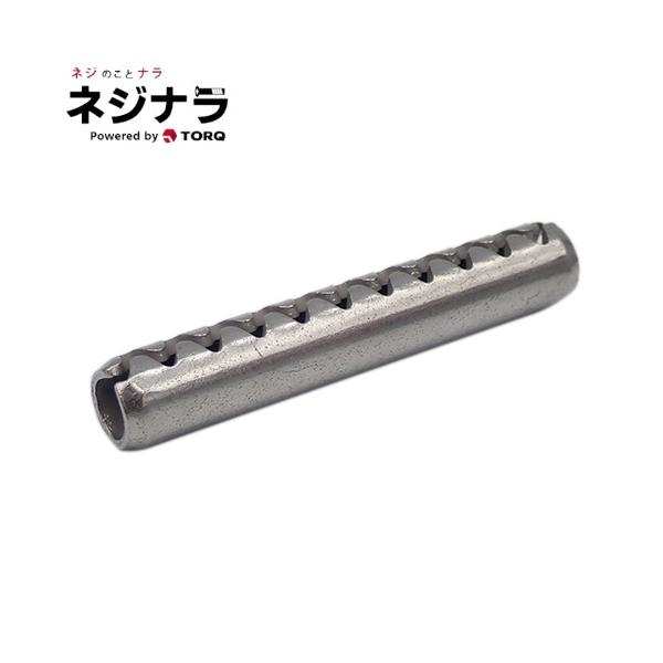 薄板を円筒状に湾曲させ熱処理を施したピンです。縦方向に隙間が空いており、通常品は鉄がストレート、ステンレスが波形です。入れる穴はドリル穴のみでも使用でき、リーマー加工を必要としない簡易系ノックピンの一種です。スプリングピンとも呼ばれます。