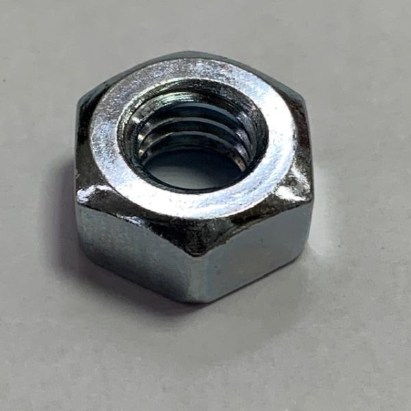 W3/8-16  鉄 六角ナット ユニクロメッキ　期間/数量限定の特売品建築現場や配管工事などで多く使われるW3/8(サンブ／さんぶ)のナットです。ダクト吊りの長ネジやバンド類などの止めによく使われています。海外製ですがロッド毎に当社にて検...