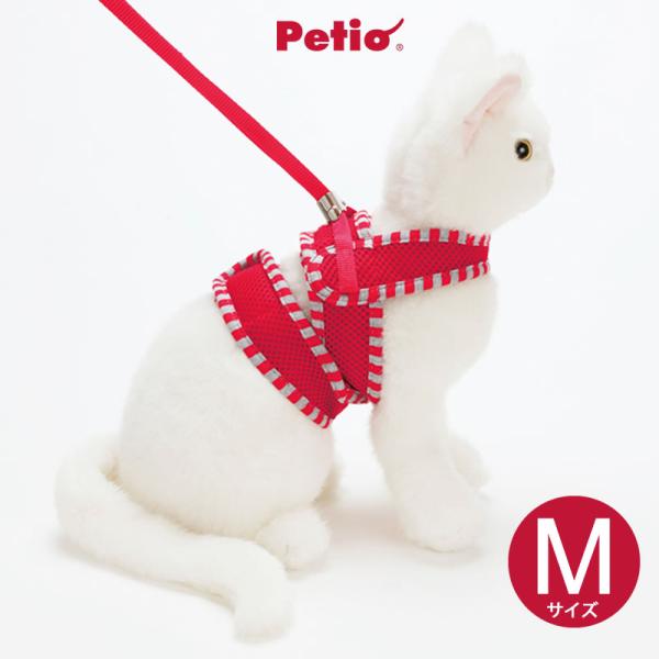 引きひも付きの外れにくいソフトキャットハーネスです。猫は体が柔らかいため、首・胴回りの2ヶ所をサイズ調節して体にフィットする形状。ダブルでフォールドするので安心度が高まります。庭やベランダのひなたぼっこ、病院等のお出かけにも最適です。●首と...