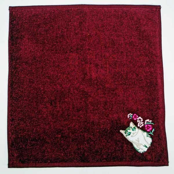 マンハッタナーズは、画家久下貴史氏が猫たちとのニューヨーク暮らしから描き出す、個性豊かであたたかく美しい作品世界を、商品デザインにおいて表現することを目指すアート・ブランドです。高品質の証である今治タオルブランド認定のハンカチタオルに刺繍で...