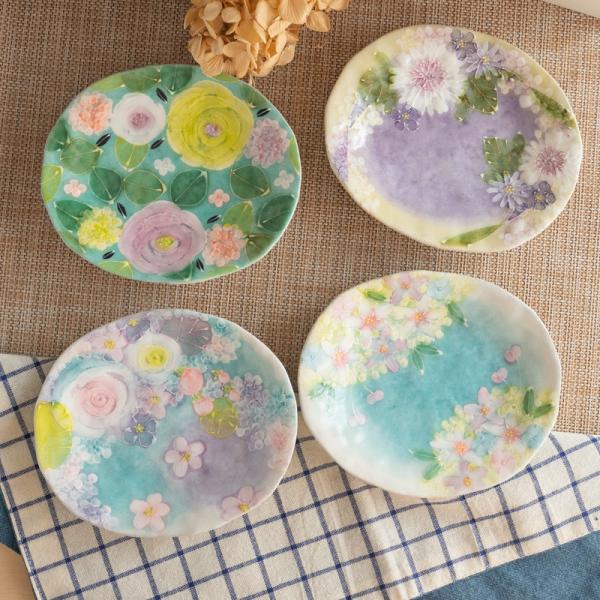 丁寧に手描きされた花模様をすっぽり手の中へ…使う度ごと…見る度ごとに…造り手の心が伝わる器◇優雅で豊かなひと時をご一緒に◇サイズ：16.5cm×14.2cm厚さ2.5cm産地：日本瀬戸焼・ゆずりは工房焼き物は素材の違いや製造工程により、黒い...