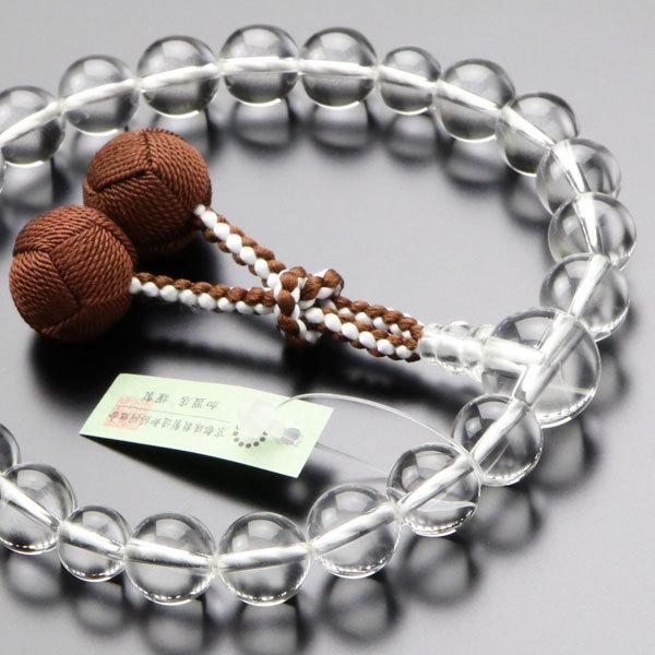 すべての宗派のお客様にお使い頂ける男性用のお数珠でございます。素材は、日本の国石にも指定されている本水晶でございます。澄みきった透明感が美しく、玉にあたる光が明るく艶めき、その純粋な姿に、凛とした強ささえをも感じさせる魅力があります。房は、...