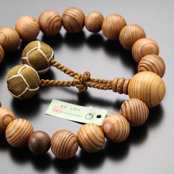 すべての宗派のお客様にお使い頂ける男性用のお数珠でございます。素材は、稀少な屋久杉でございます。その木目の精緻さ、色艶の良さは、他のものには出せない魅力でございます。また、今ではもう伐採できない為、今までに貯蔵しているものが全てとなり、数多...