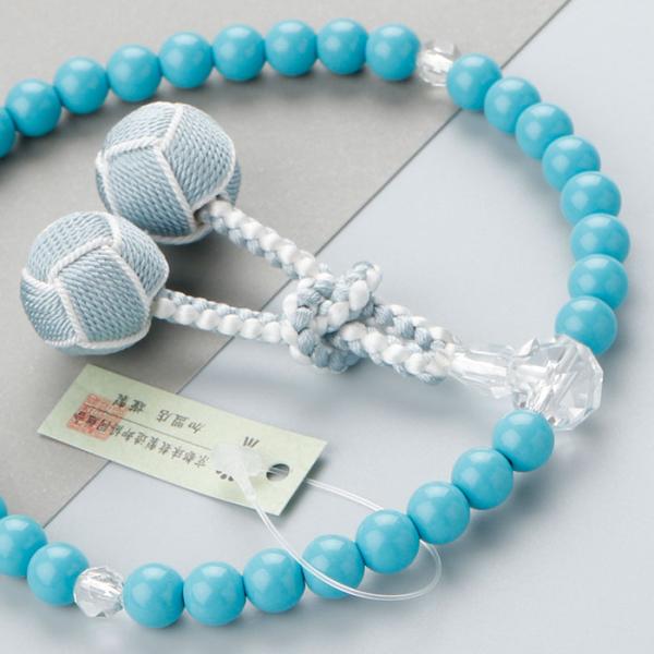 すべての宗派のお客様にお使い頂ける女性用のお数珠でございます。素材は、12月の誕生石、色鮮やかなトルコ石でございます。トルコ石は、邪悪なものや迫りくる危険を退け、幸運をもたらすと云われ、旅のお守りとして人気の高いパワーストーンでございます。...